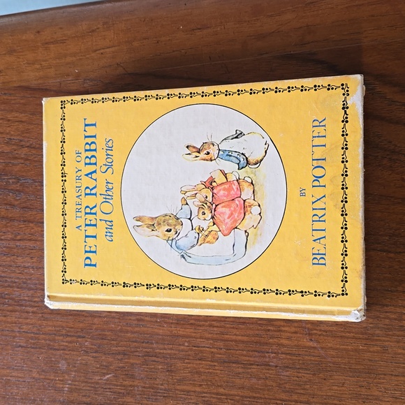 Avenel Books Beatrix Potter | Other | 979 A Treasury Of Peter Rabbit ...